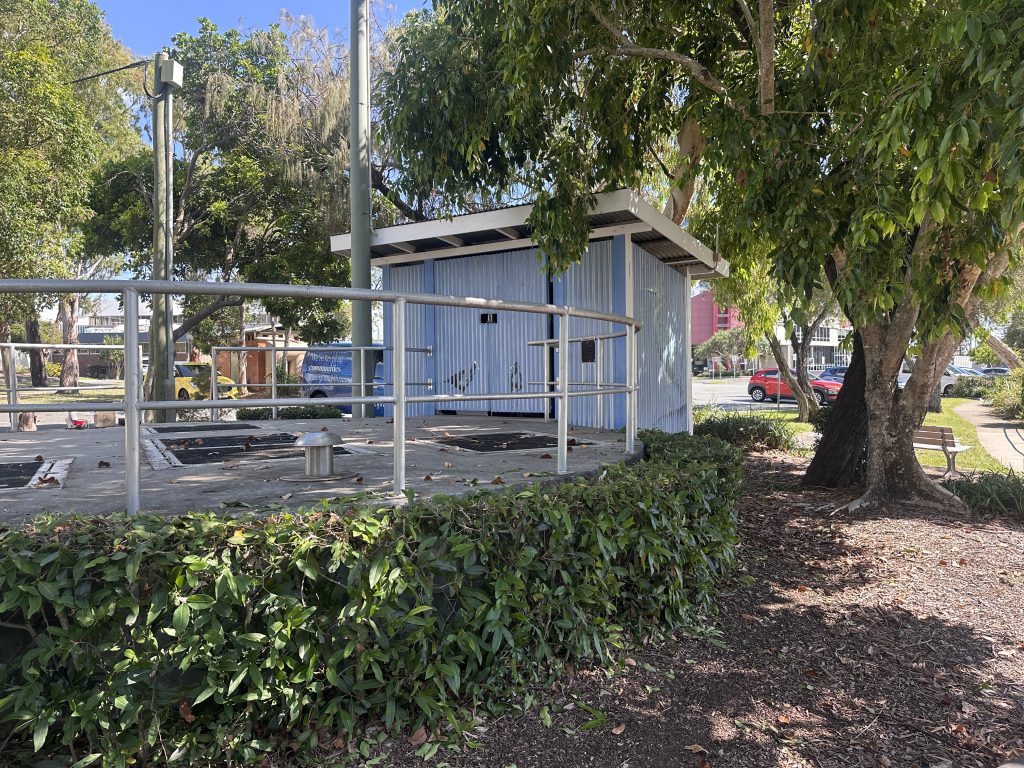Wildlife Mural Brightens Humpybong Park Pump Station - Redcliffe Today